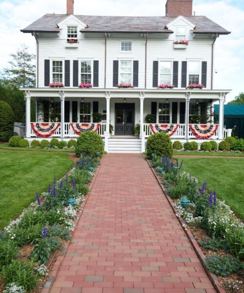 The Hedges Inn Reopens In East Hampton - DuJour